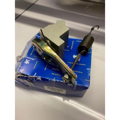 Genuine OE Peugeot 405 Brake Compensator Valve - 4861.47