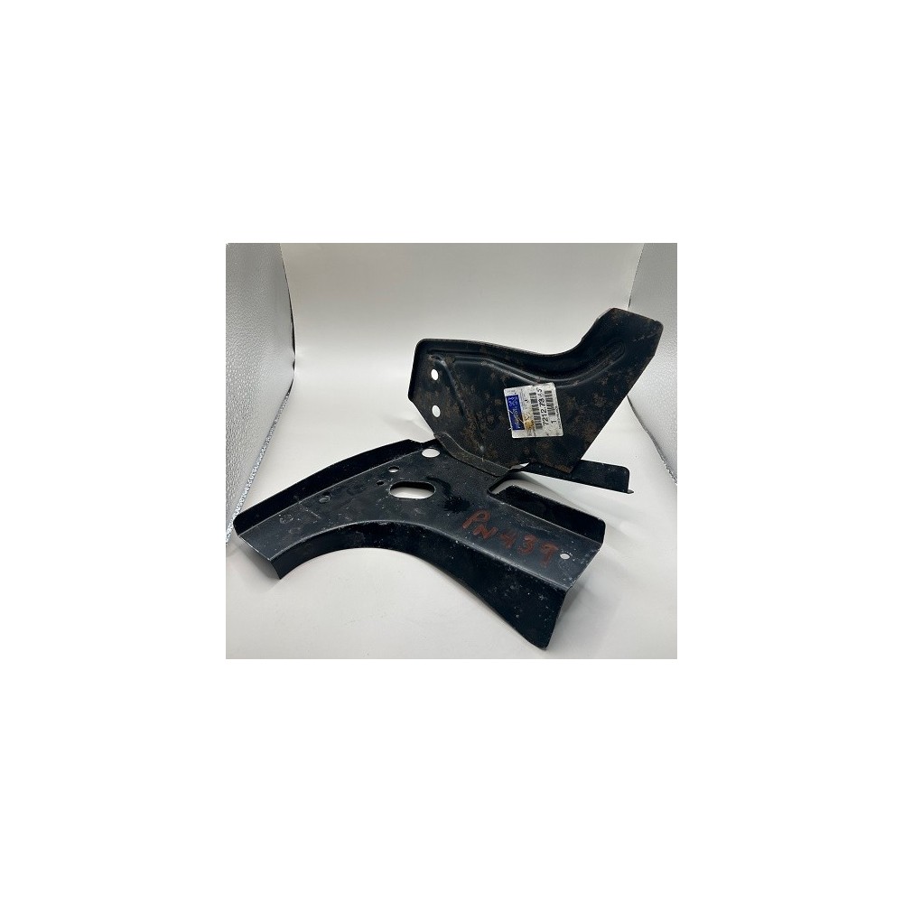 Brand New Genuine O/E Peugeot 205 Nearside front gusset panel - 7212.73 ...